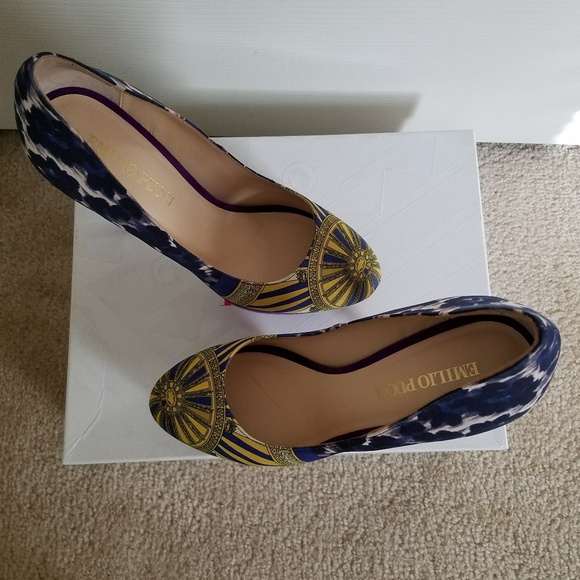 Emilio Pucci | Shoes | Emilio Pucci Satin Muschio Suede Violet Heels ...